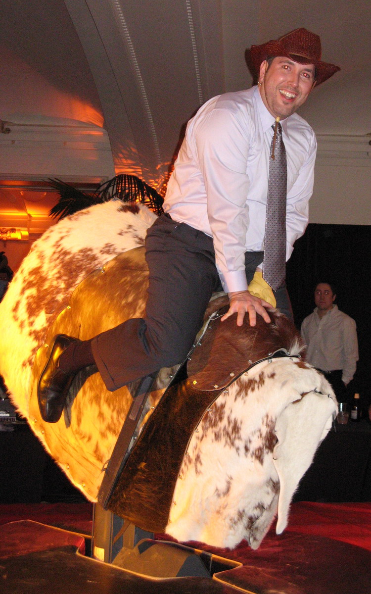 Lucasfilm Holiday Party 2007 - Craig Derrick | Executive Producer ...